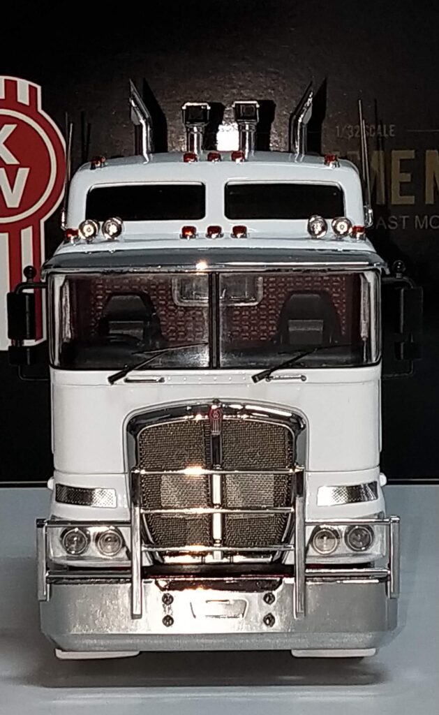 KENWORTH K200 1971 WHITE PRIME MOVER EXCLUSIVE REPLICAS 1:32 LIMITED ...